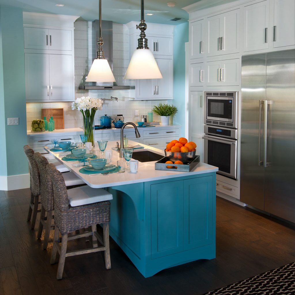 The Shine Factor: Illuminating Your Home with the Andrew Martin Lamp ...