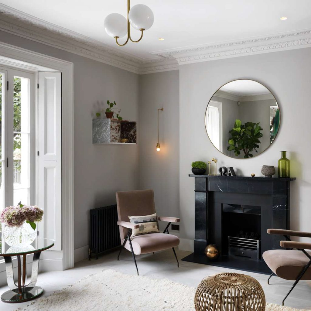 Discovering the Timeless Elegance of Santa & Cole Lighting ...